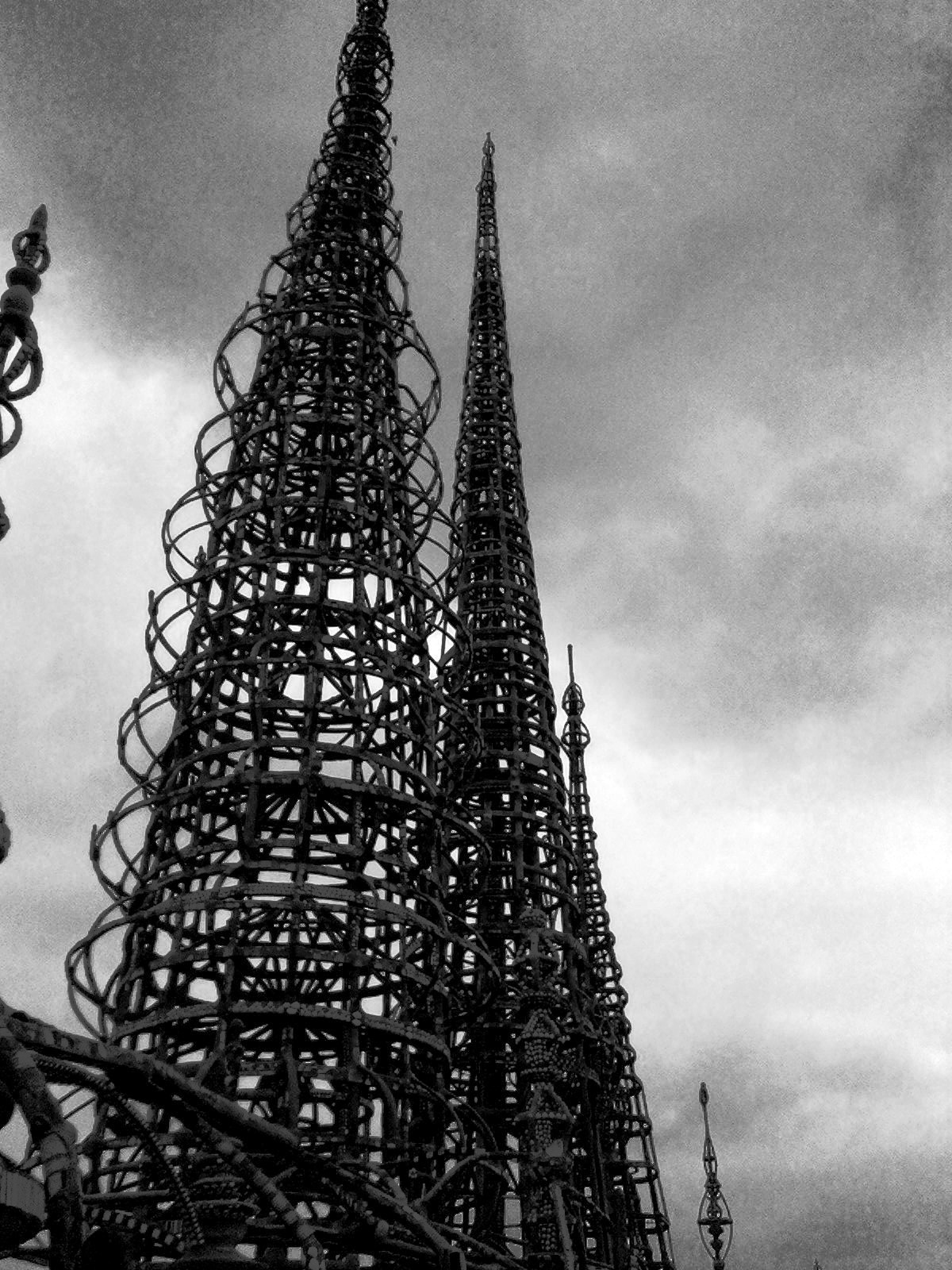 Watts Towers, B&W, high contrast, rotated – Julius Galacki
